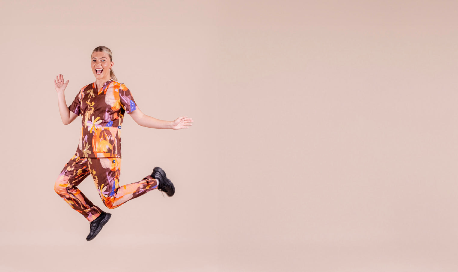 Aussie Printed Scrubs – Scrub Turkey