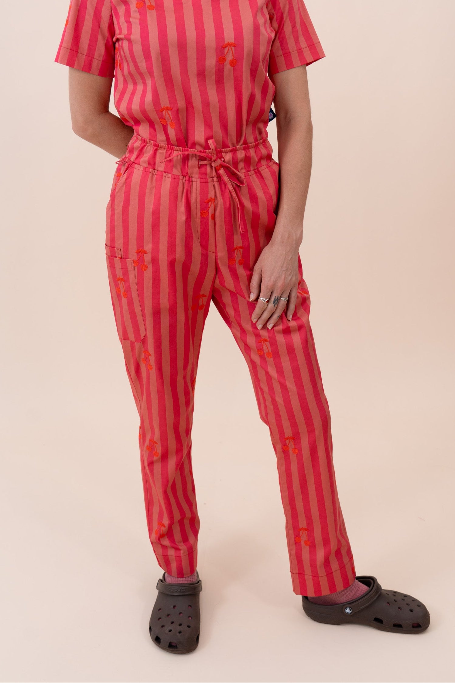 Cherry Stripe - Women's Printed Scrub Pants – Scrub Turkey