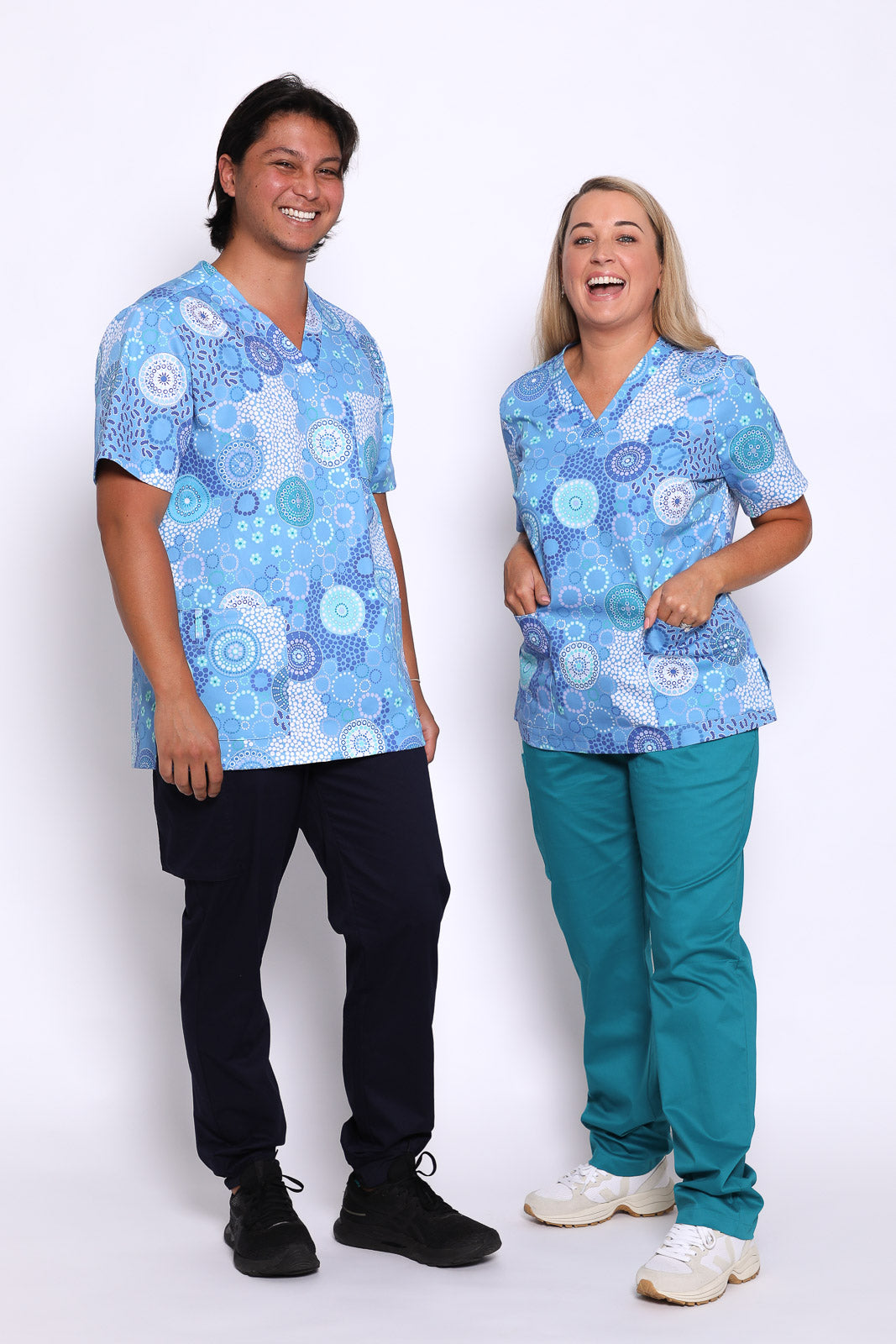Daisy in Dots Seaside Healing - Bay Blues - Mens – Scrub Turkey