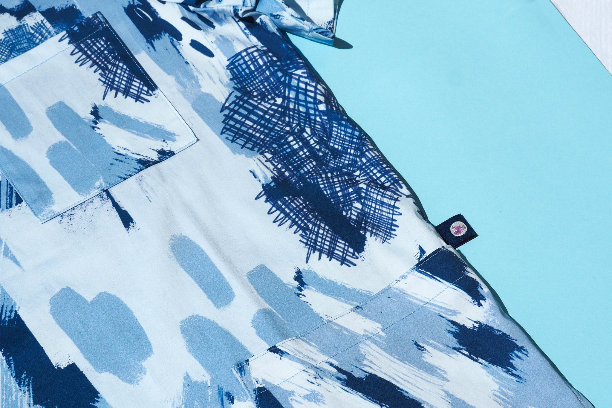 Ocean Scribbles Printed Scrub Top - Unisex – Scrub Turkey